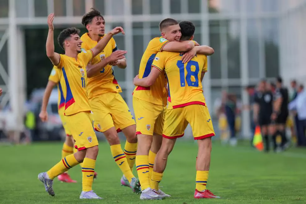 Romania U19 reach EURO semifinals with stunning 3-0 win over Denmark
